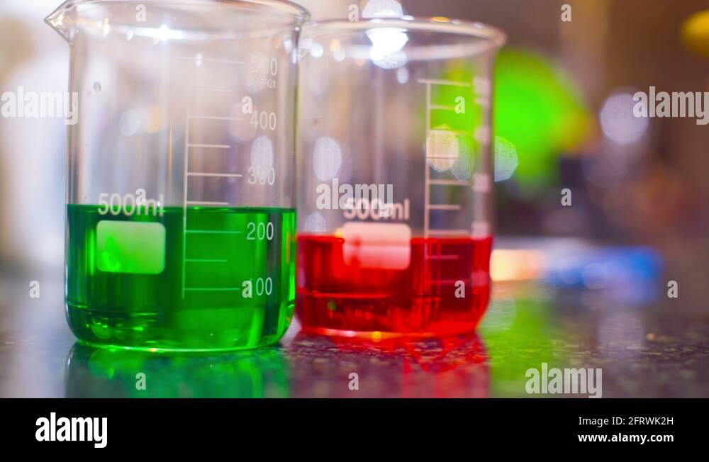 Beaker chemistry Stock Videos & Footage - HD and 4K Video Clips - Alamy