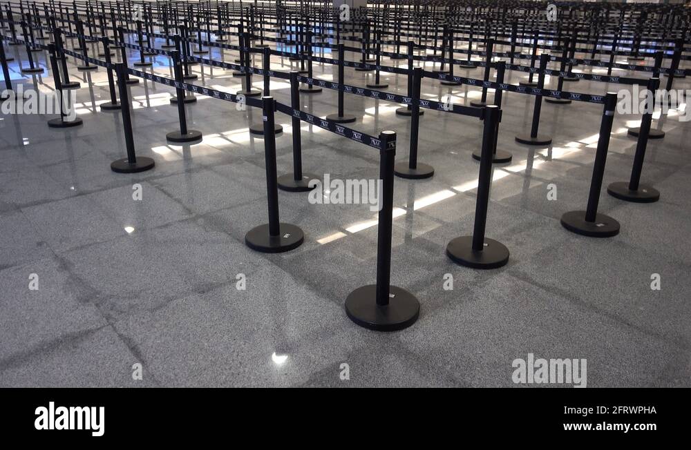 Immigration line airport Stock Videos & Footage - HD and 4K Video Clips ...