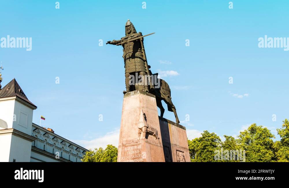 Vilnius statue Stock Videos & Footage - HD and 4K Video Clips - Alamy