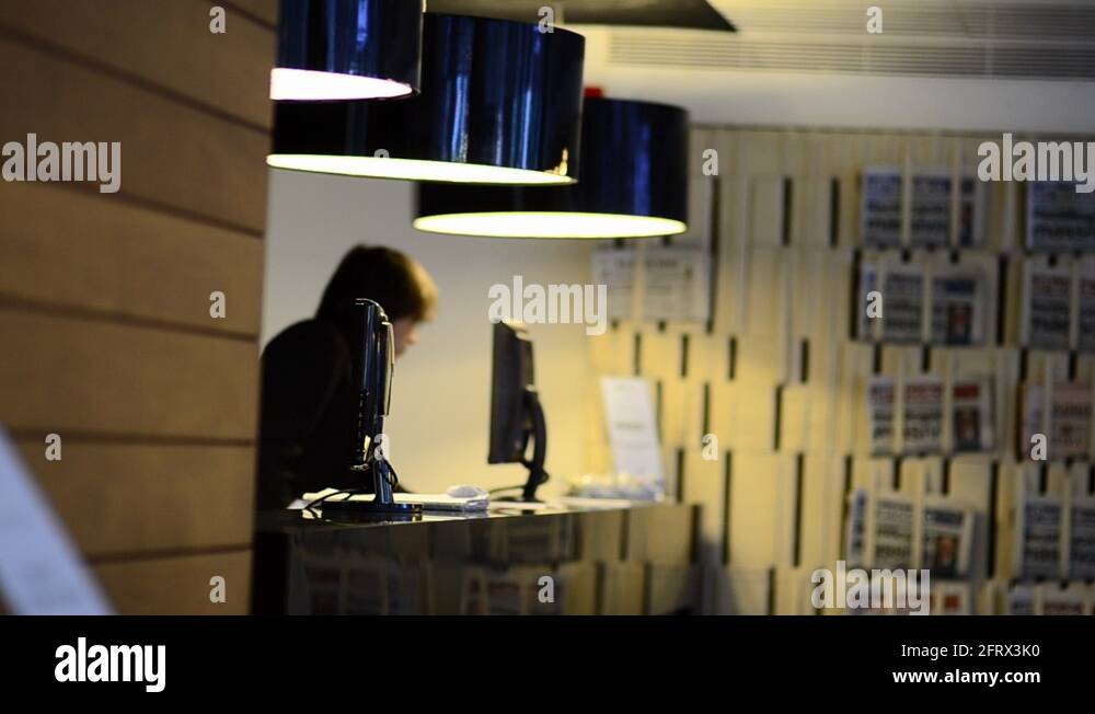 Check in desk area Stock Videos & Footage - HD and 4K Video Clips - Alamy