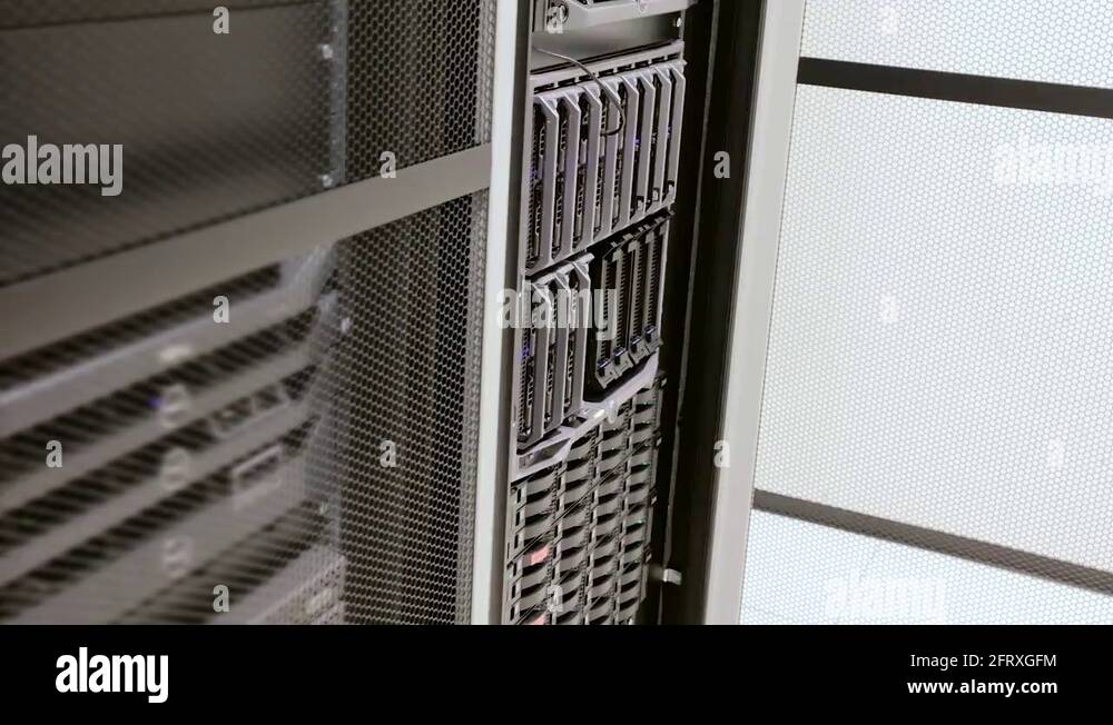 Blade server rack Stock Videos & Footage - HD and 4K Video Clips - Alamy