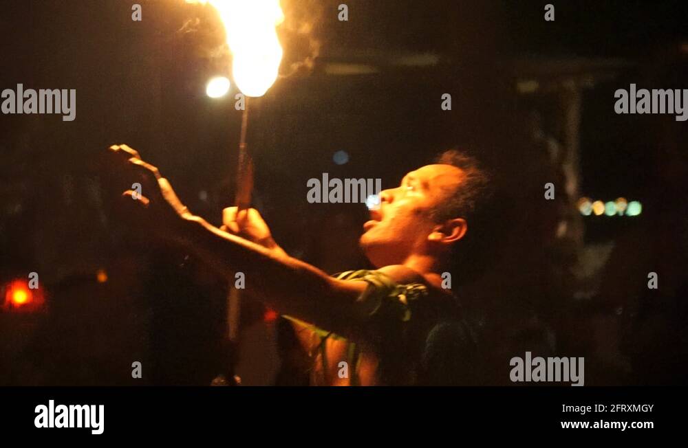 Polynesian cultural music and fire dance performance on Bora Bora ...