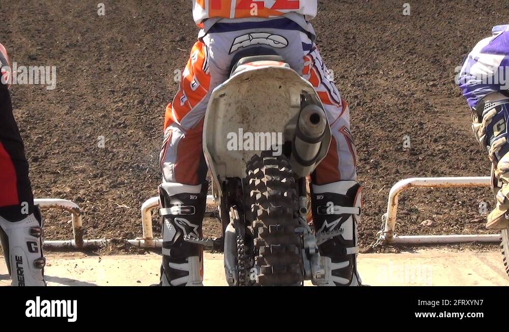 Motor vehicles starting line Stock Videos & Footage - HD and 4K Video ...