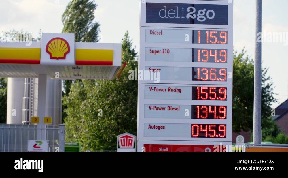 Petrol petrol prices Stock Videos & Footage - HD and 4K Video Clips - Alamy