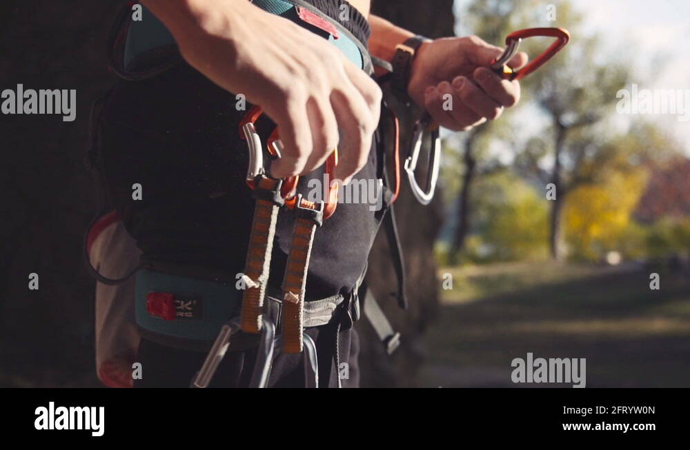 Abseil device Stock Videos & Footage - HD and 4K Video Clips - Alamy