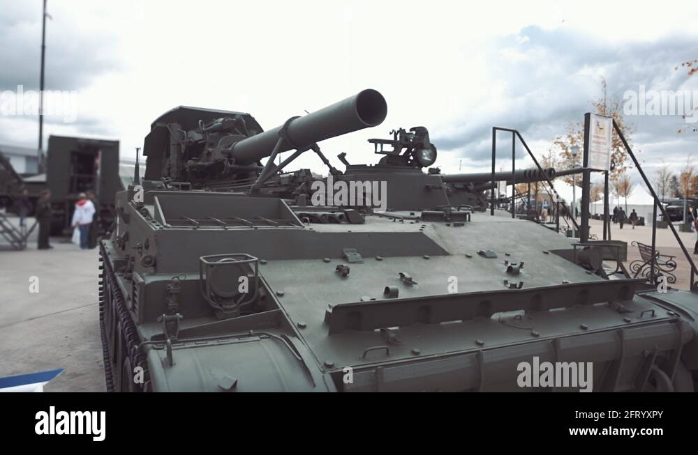 152 mm howitzer cannon Stock Videos & Footage - HD and 4K Video Clips ...