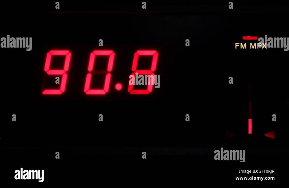 Radio tuning digital Stock Videos & Footage - HD and 4K Video Clips - Alamy