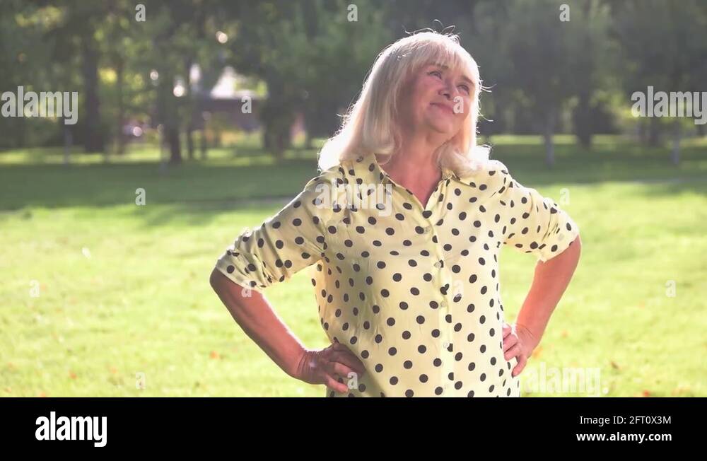 Lady frightened Stock Videos & Footage - HD and 4K Video Clips - Alamy