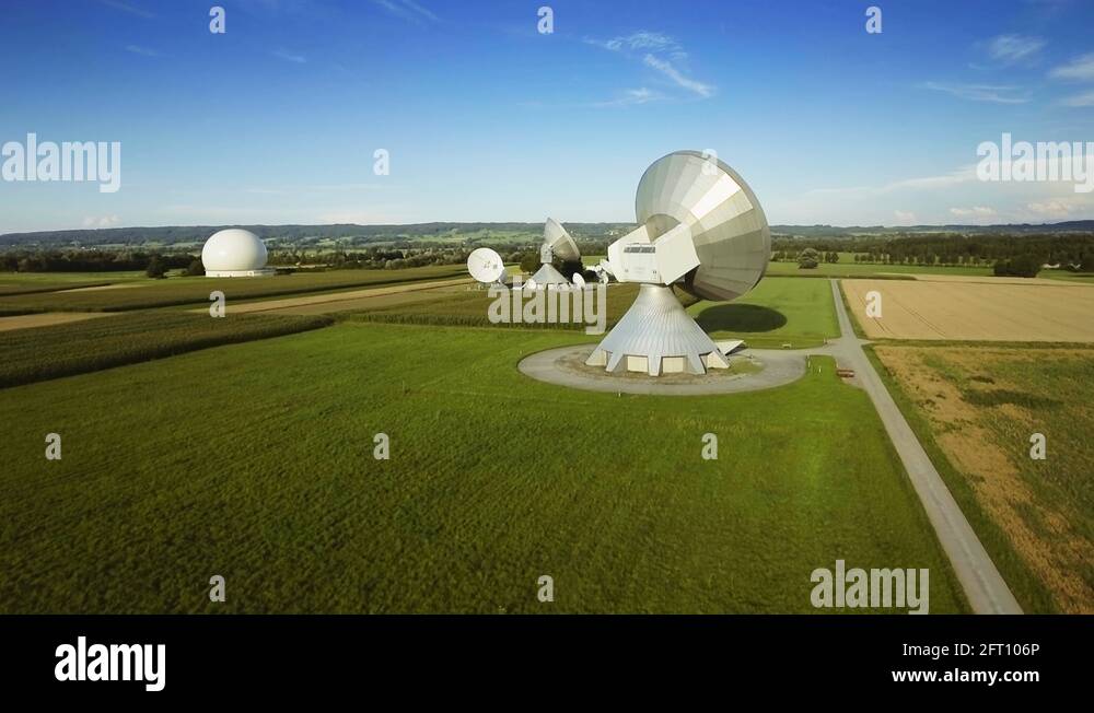 Field of antenna Stock Videos & Footage - HD and 4K Video Clips - Alamy