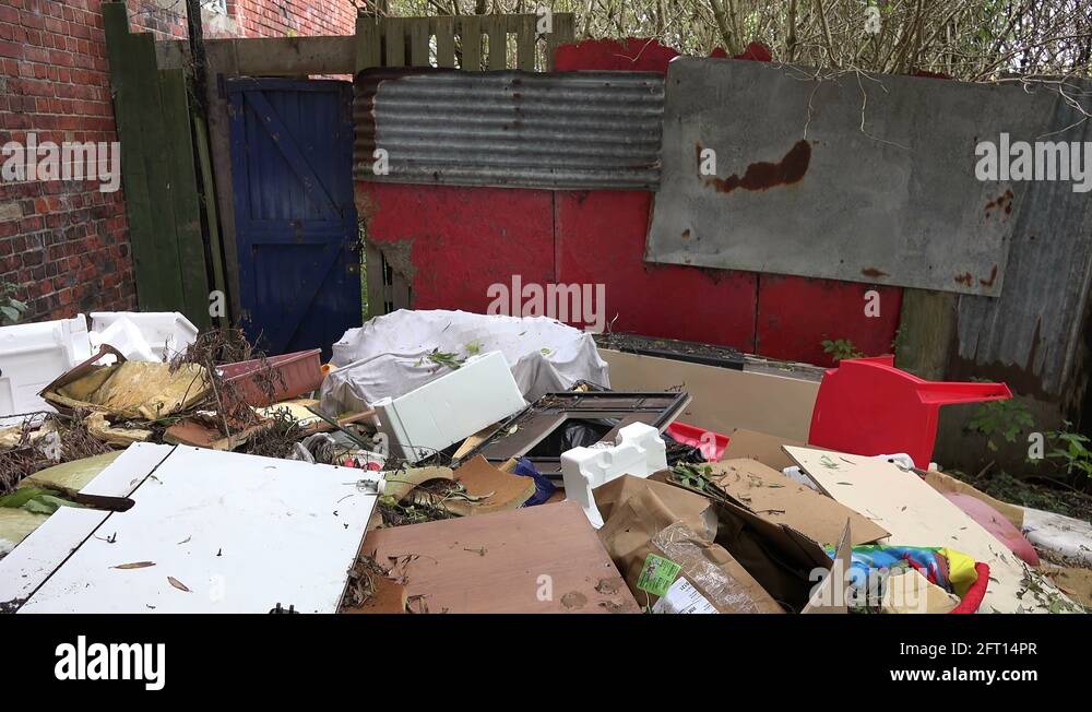 Illegally dump waste Stock Videos & Footage - HD and 4K Video Clips - Alamy