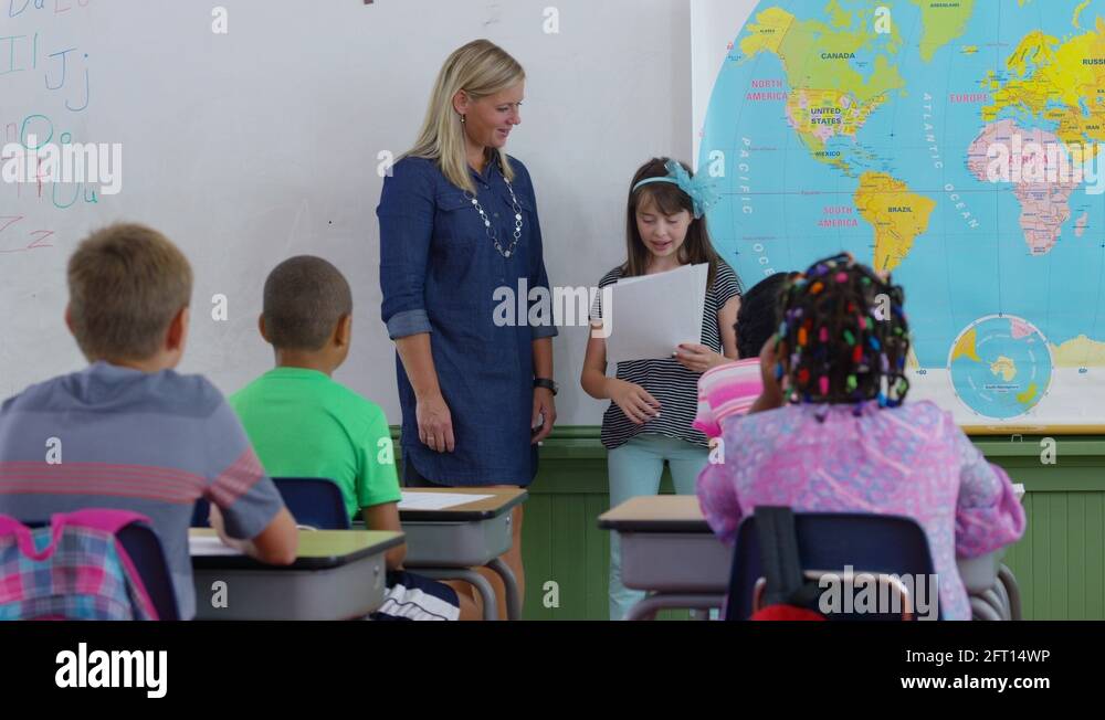 Reading report class Stock Videos & Footage - HD and 4K Video Clips - Alamy