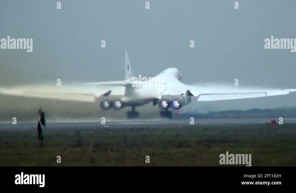 Tu 160 Stock Videos & Footage - HD and 4K Video Clips - Alamy