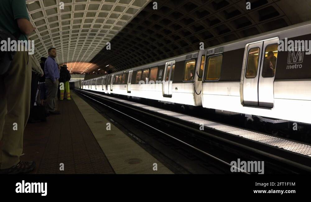 Washington dc metro stop Stock Videos & Footage - HD and 4K Video Clips ...