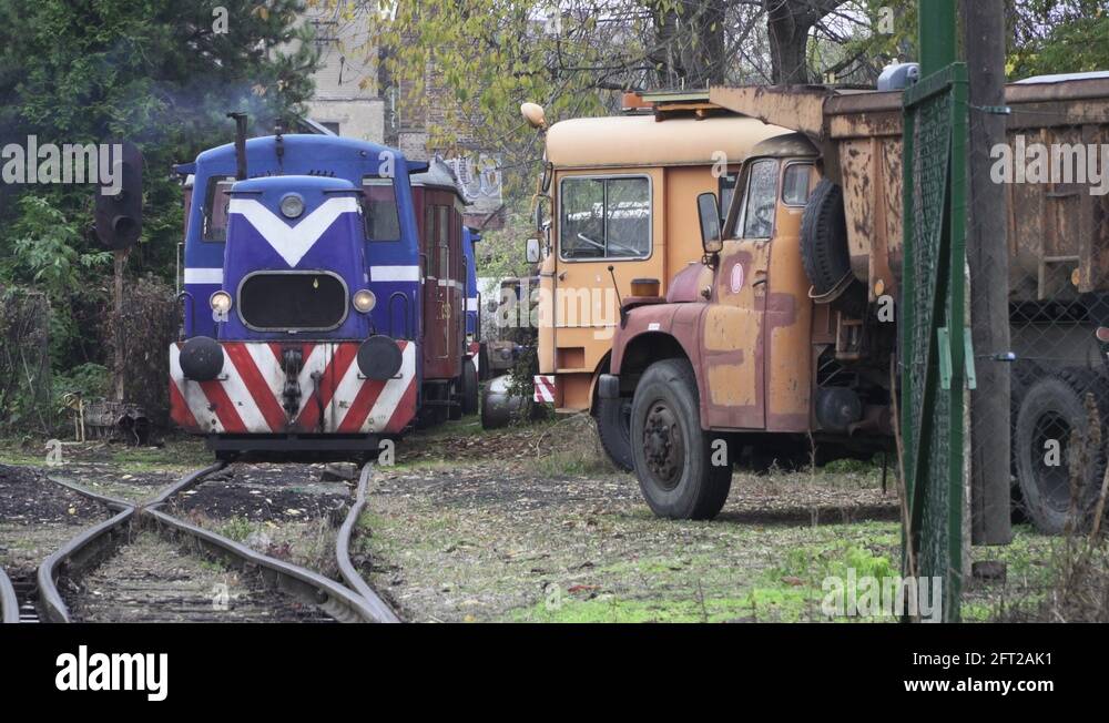 1960 vintage bus Stock Videos & Footage - HD and 4K Video Clips - Alamy