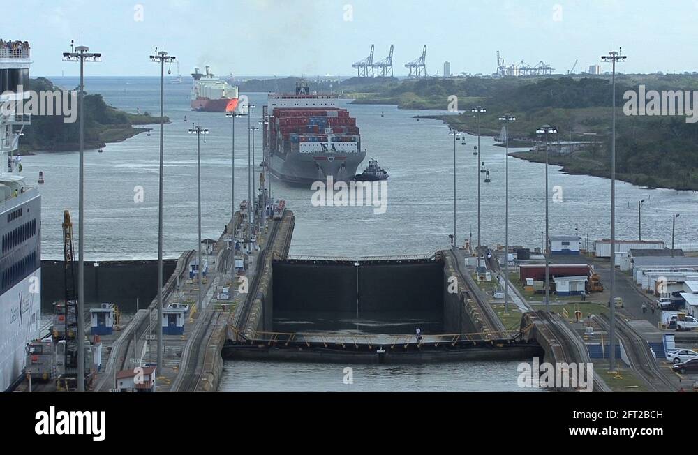 Gatun locks panama canal panama Stock Videos & Footage - HD and 4K ...