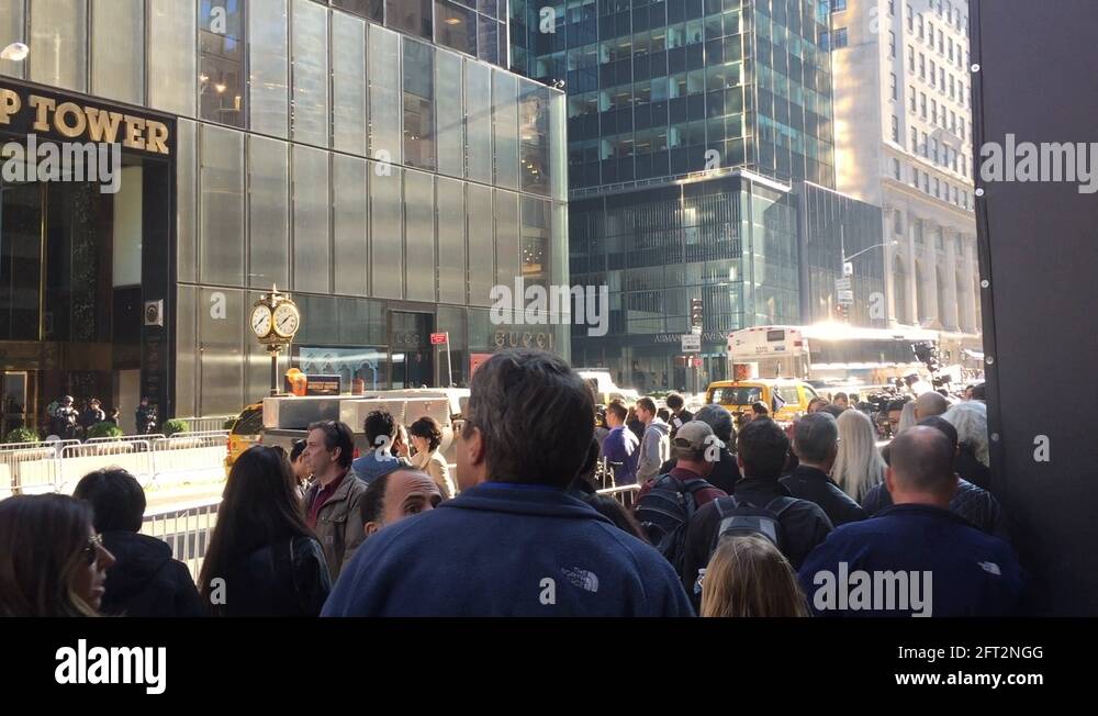 NEW YORK CITY: Trump Tower. There is heightened security police NYPD ...