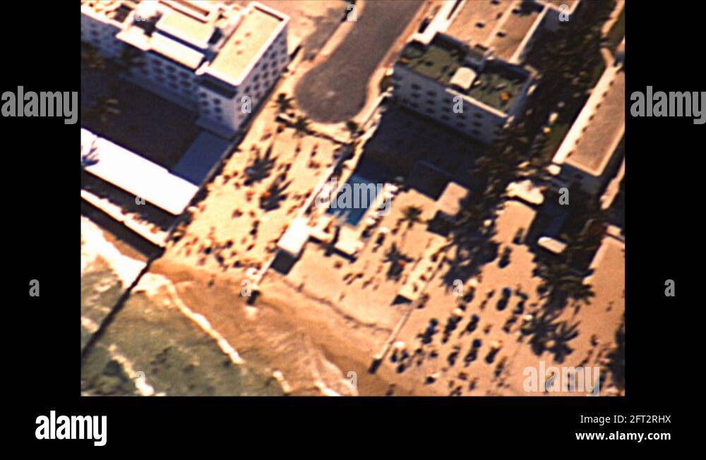 Blimp shadow Stock Videos & Footage - HD and 4K Video Clips - Alamy