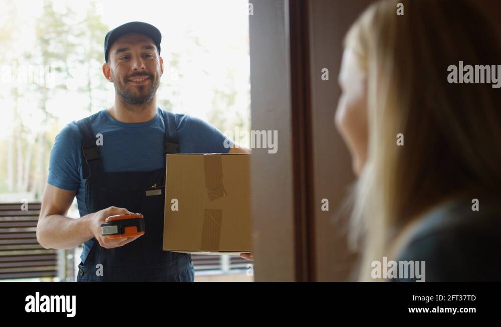 Homeowner Opens the Door to Delivery Man and Receives Parcel After ...