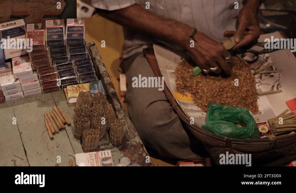 India cigarettes smoking Stock Videos & Footage - HD and 4K Video Clips ...