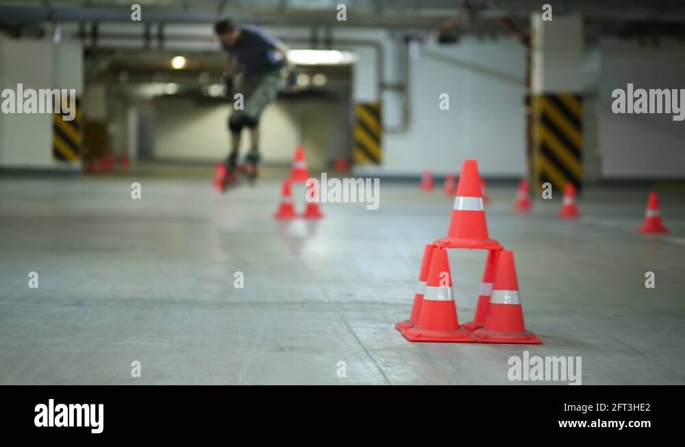 Run diagonally Stock Videos & Footage - HD and 4K Video Clips - Alamy