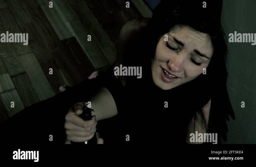 Drunk girl crying Stock Videos & Footage - HD and 4K Video Clips - Alamy