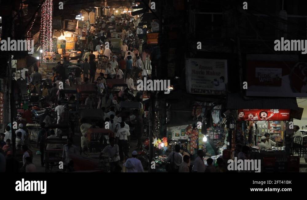 Crowded street delhi Stock Videos & Footage - HD and 4K Video Clips - Alamy