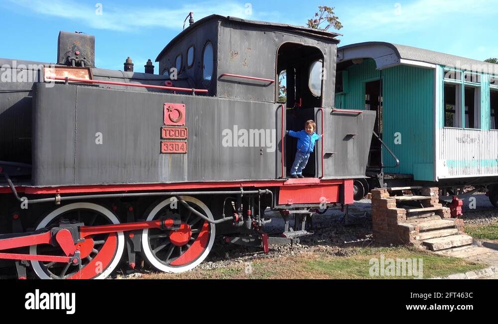 Locomotive cabin Stock Videos & Footage - HD and 4K Video Clips - Alamy