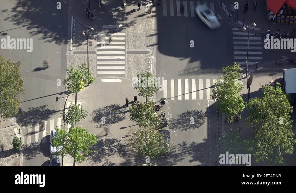 Top view street Stock Videos & Footage - HD and 4K Video Clips - Alamy
