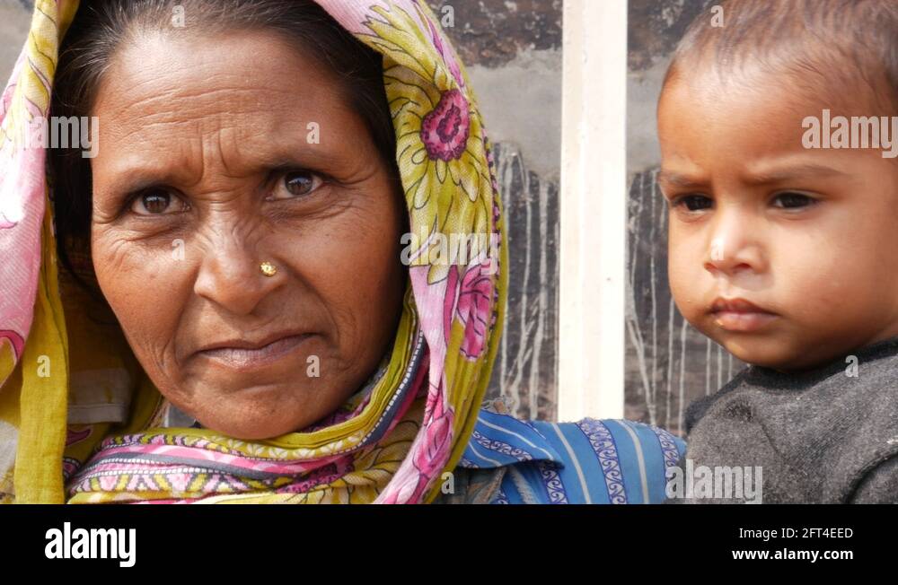 Mum face faces Stock Videos & Footage - HD and 4K Video Clips - Alamy