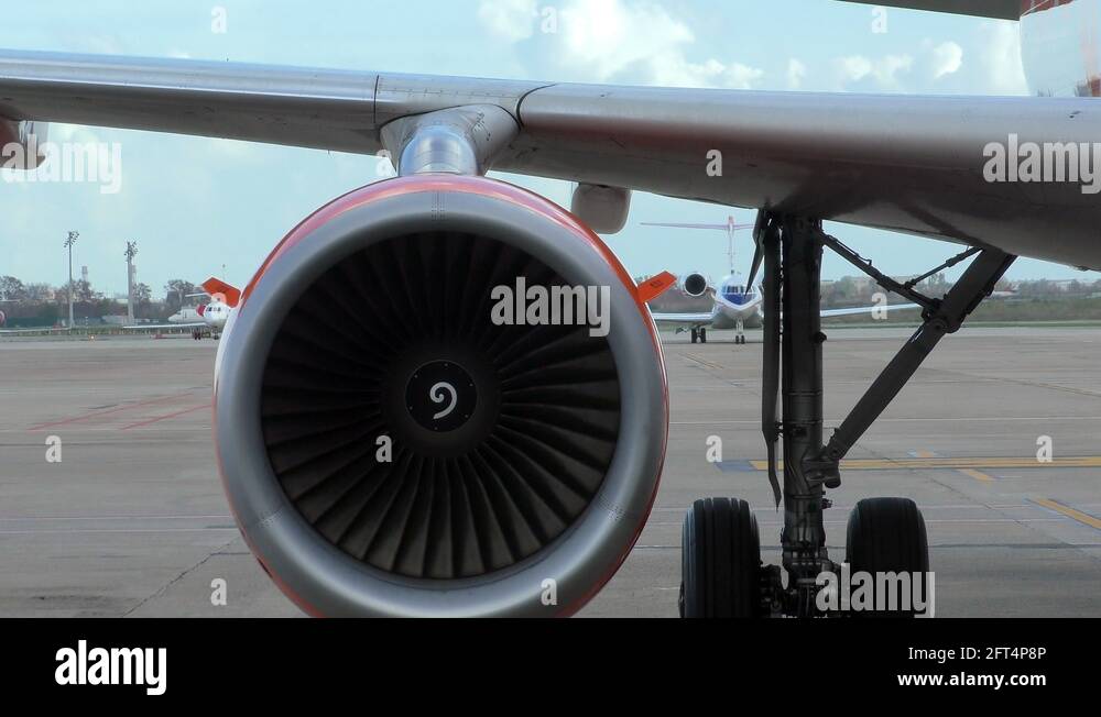 Easyjet aircraft easyjet airplane Stock Videos & Footage - HD and 4K ...