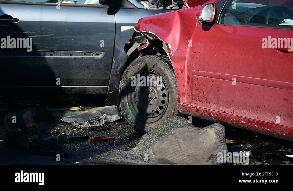 Accident crash damage Stock Videos & Footage - HD and 4K Video Clips ...