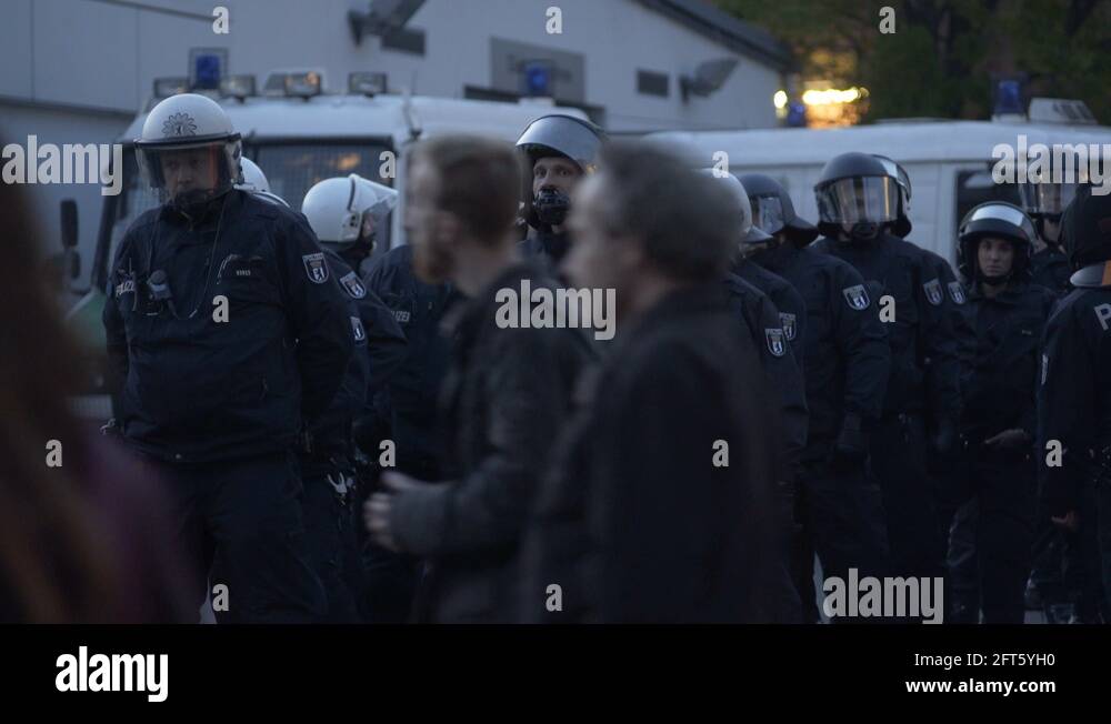 Labor and wait Stock Videos & Footage - HD and 4K Video Clips - Alamy