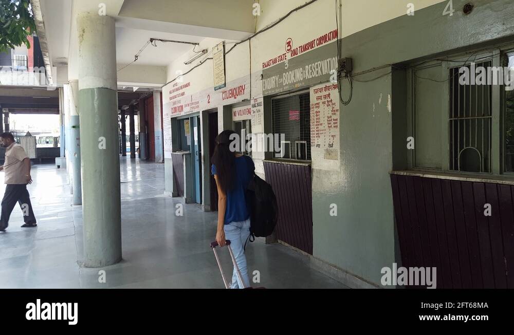 Reservation counter Stock Videos & Footage - HD and 4K Video Clips - Alamy