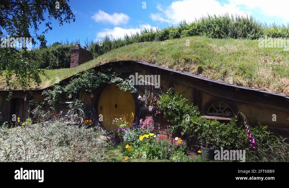 Lord Of The Rings Movie Set Hobbiton New Zealand Stock Video Footage ...