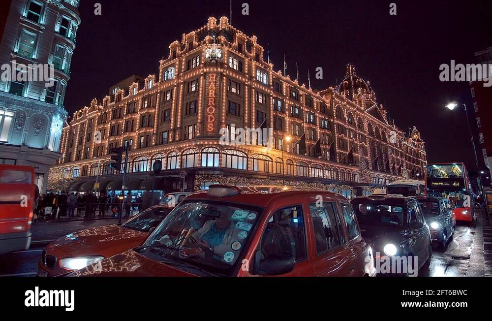Harrods department store night Stock Videos & Footage - HD and 4K Video ...