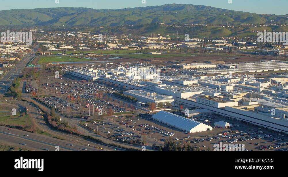 Tesla hq Stock Videos & Footage - HD and 4K Video Clips - Alamy