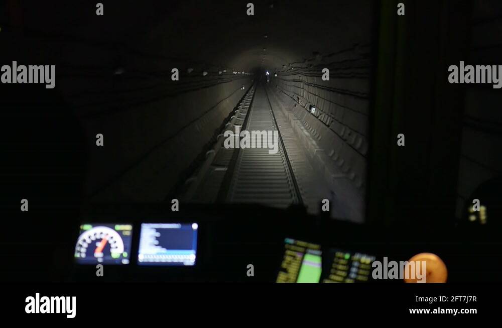 Metro driver cockpit Stock Videos & Footage - HD and 4K Video Clips - Alamy