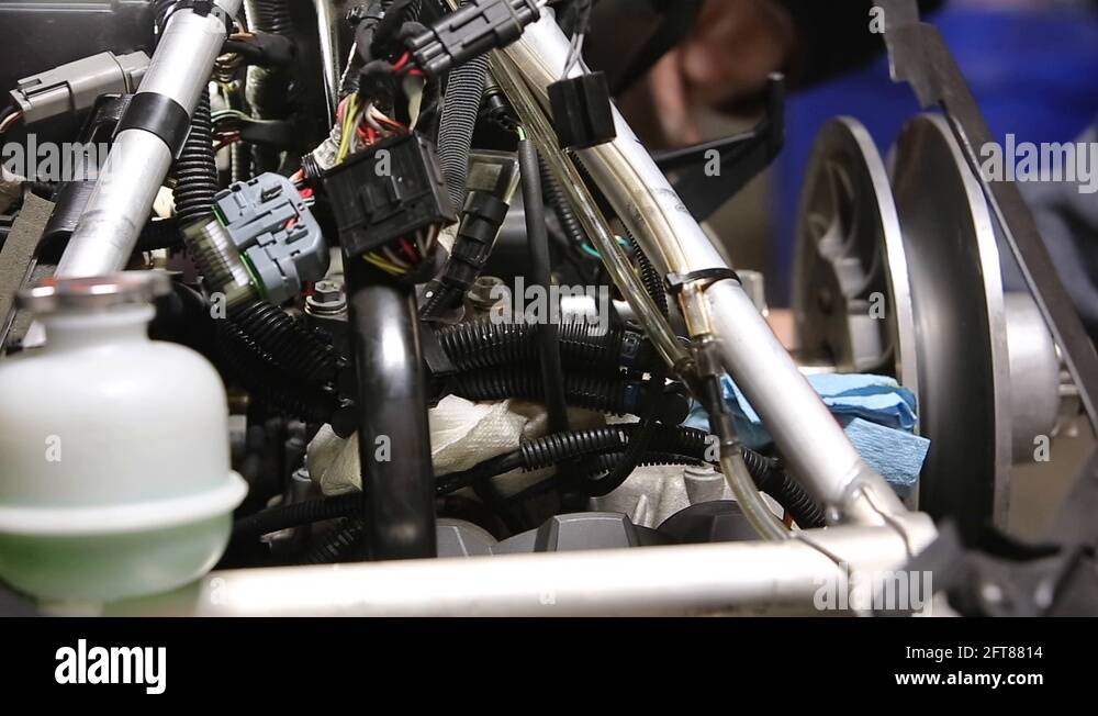 Engine and chassis Stock Videos & Footage - HD and 4K Video Clips - Alamy