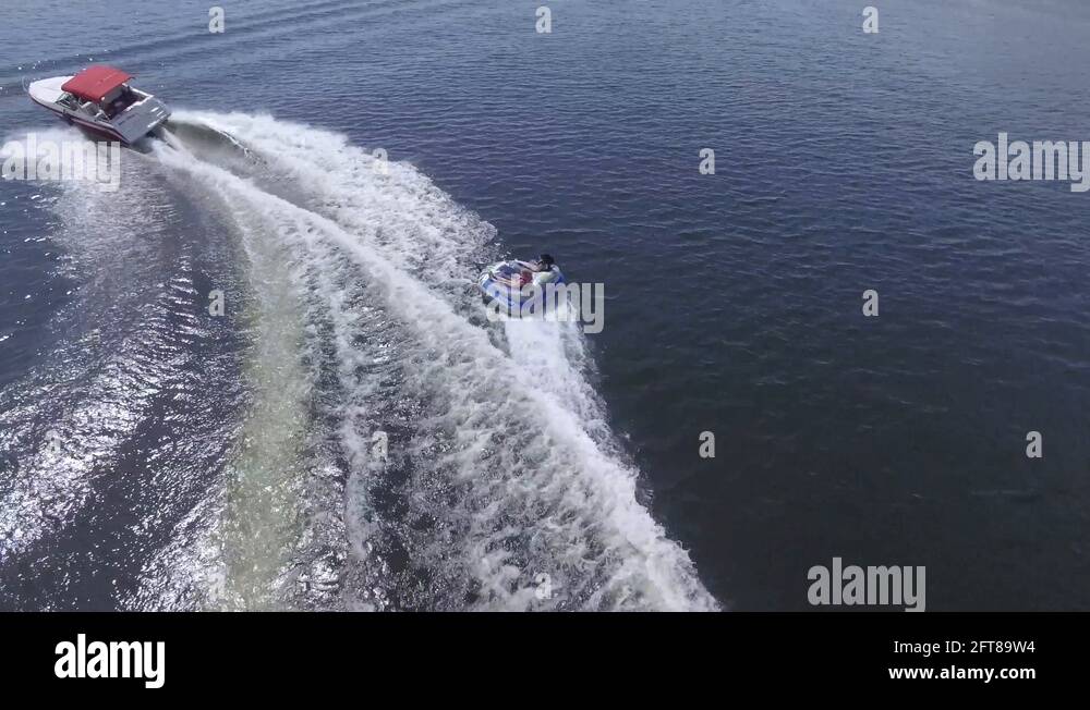 Boat wave aerial Stock Videos & Footage - HD and 4K Video Clips - Alamy
