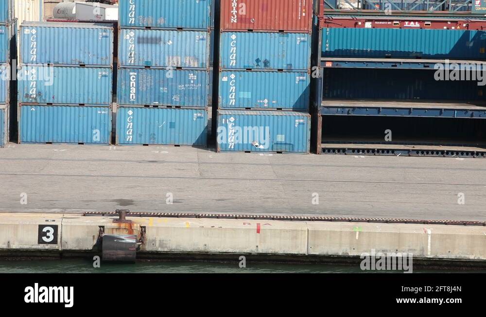 Chinese container dock Stock Videos & Footage - HD and 4K Video Clips ...