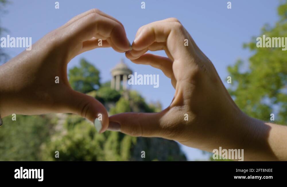 Create heart Stock Videos & Footage - HD and 4K Video Clips - Alamy