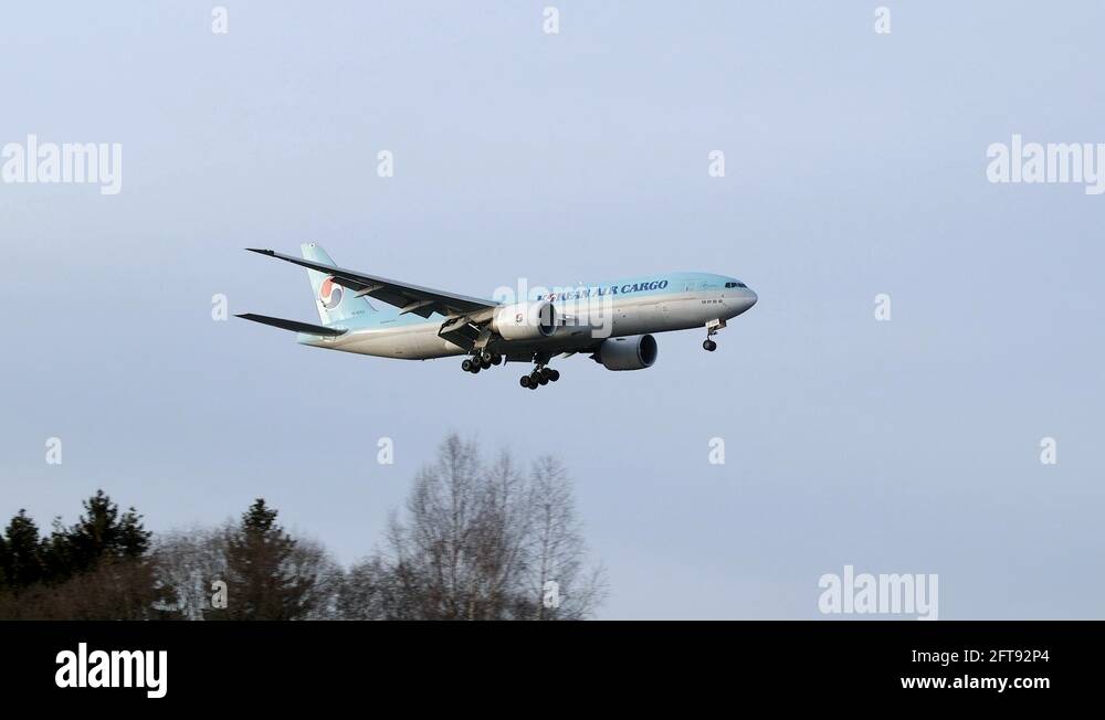 Korean air cargo airplane Stock Videos & Footage - HD and 4K Video ...