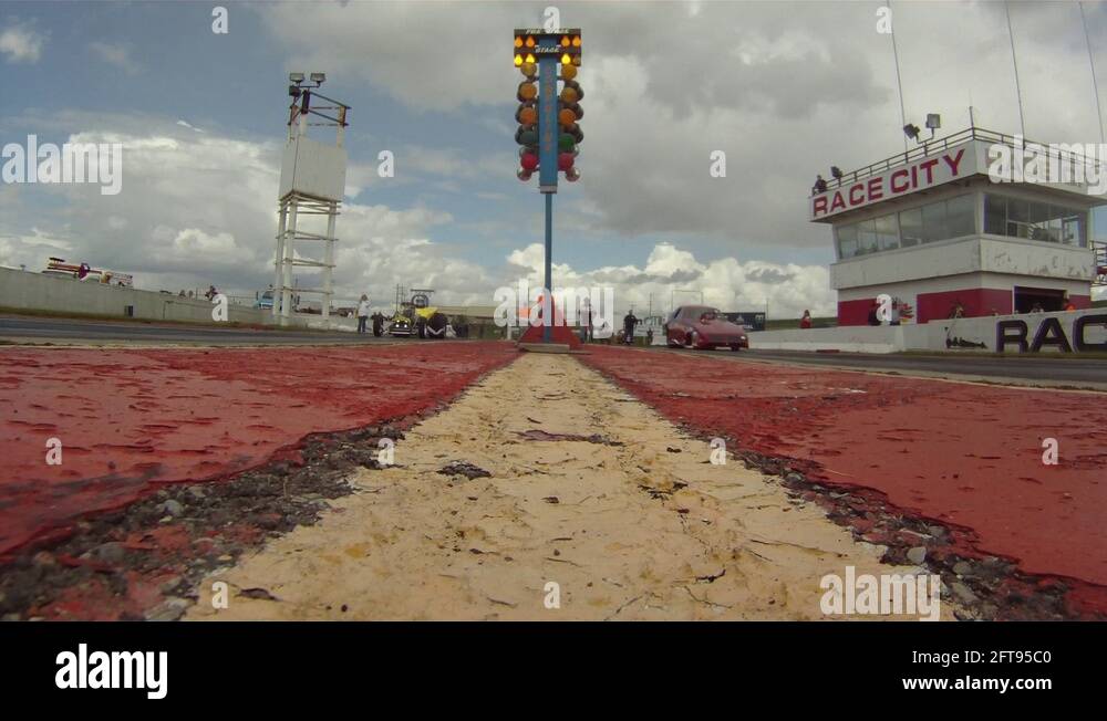 Motorsports, Drag racing, pavement angle #4 Altered and Funny Car race ...