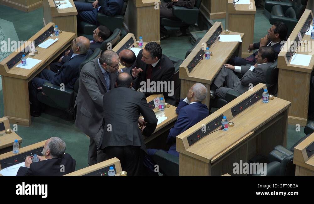 Politicians debate Stock Videos & Footage - HD and 4K Video Clips - Alamy