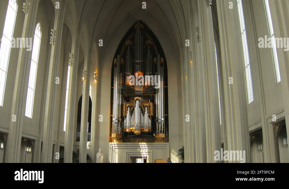 Church with columns Stock Videos & Footage - HD and 4K Video Clips - Alamy