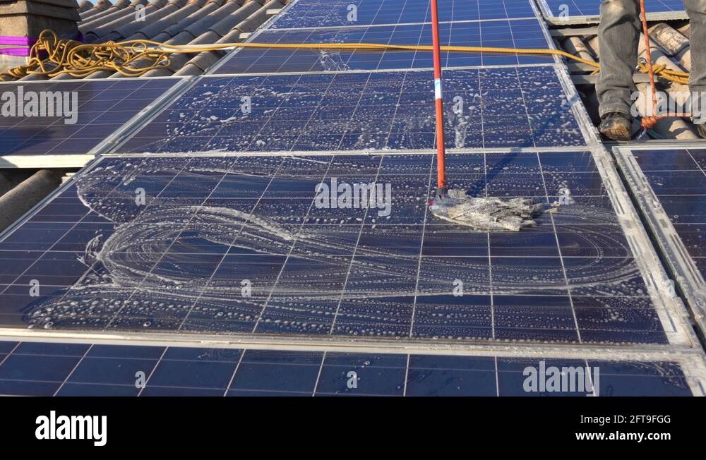 High rise window cleaner Stock Videos & Footage - HD and 4K Video Clips ...