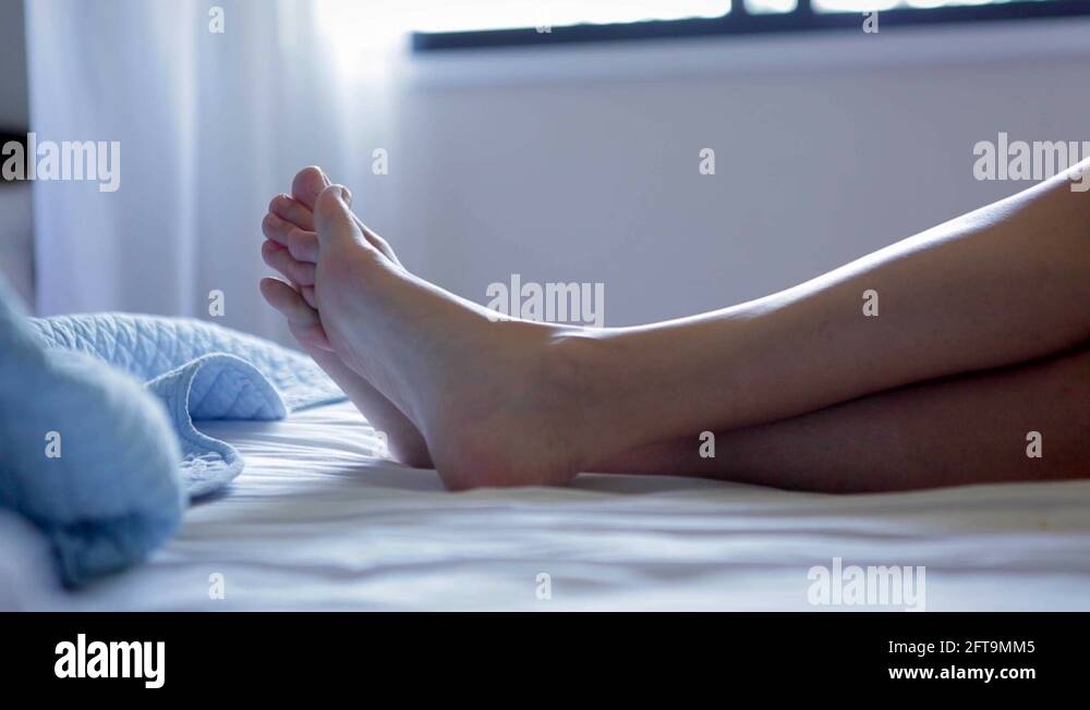 Candid Girl Feet Stock Videos And Footage Hd And 4k Video Clips Alamy