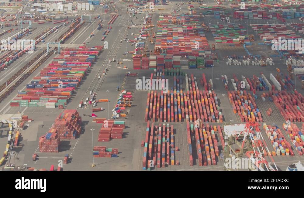 Container transshipment Stock Videos & Footage - HD and 4K Video Clips ...