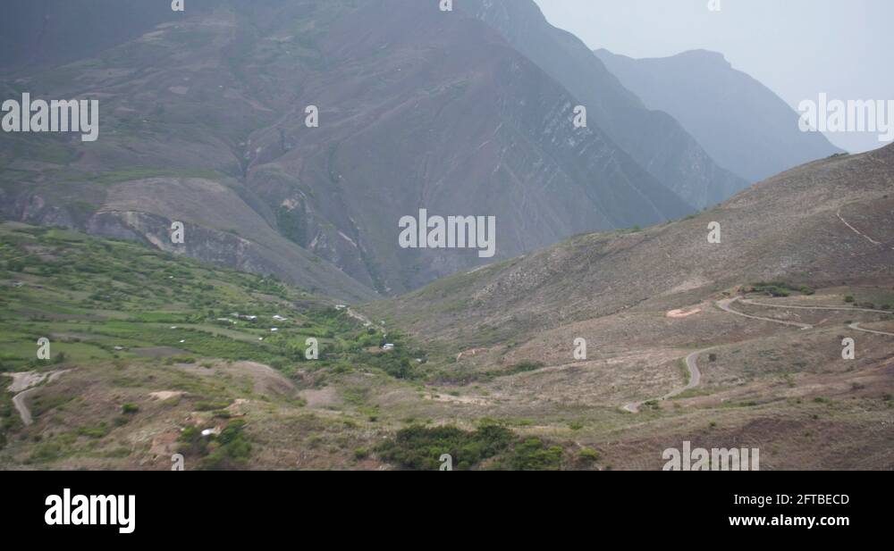 Peru andes valley Stock Videos & Footage - HD and 4K Video Clips - Alamy