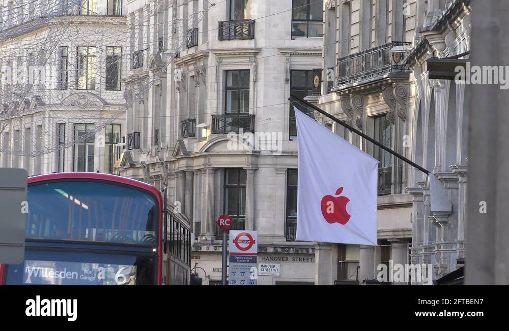 Flagship store apple Stock Videos & Footage - HD and 4K Video Clips - Alamy